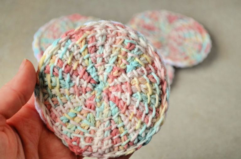 25 Free Crochet Face Scrubbies Patterns (PDF Pattern)