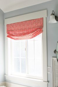 20 Easy DIY Roman Shades: How To Make a Roman Shade