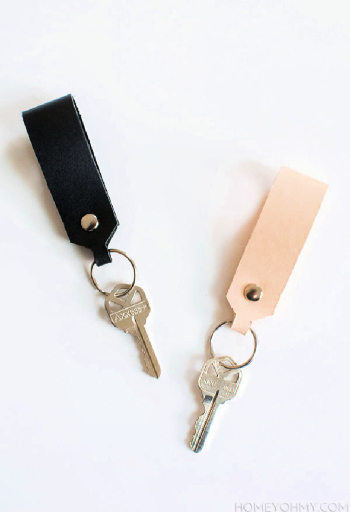 25 Homemade DIY Keychain Ideas: How To Make Keychains