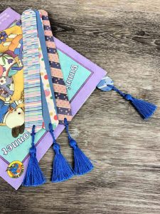 25 Cute DIY Bookmark Ideas: Making Bookmarks Easy