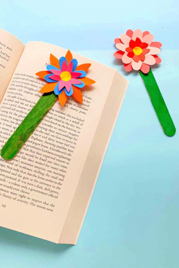 25 Cute DIY Bookmark Ideas: Making Bookmarks Easy