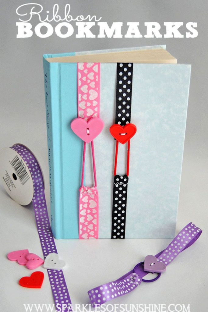 25 Cute DIY Bookmark Ideas: Making Bookmarks Easy