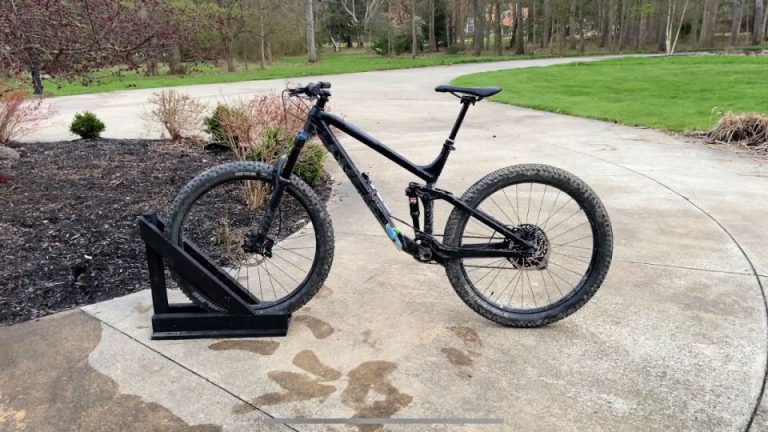 25 Homemade DIY Bike Rack Ideas for Easy Bike Storage