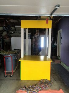 35 Homemade DIY Lemonade Stand Ideas You Can Build