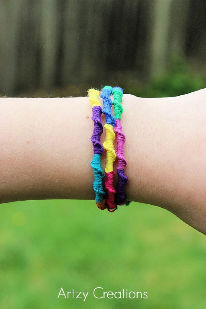 30 Easy Friendship Bracelet Patterns for Everyone