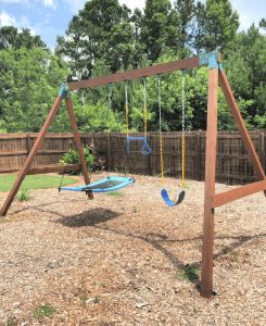 25 Free DIY Swing Set Plans: Learn Building a Swing Set
