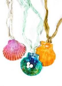 25 DIY Seashell Necklace Ideas To Make Your Own