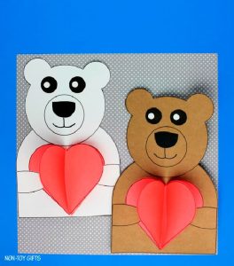 25 Easy Bear Crafts for Kids (Preschoolers and Toddlers)