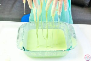40 Quick and Easy Oobleck Recipe: How To Make Oobleck
