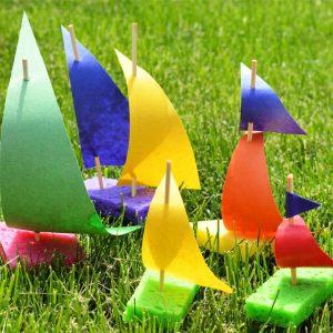 25 Easy Camp Crafts for Kids: Summer Camping Craft Ideas